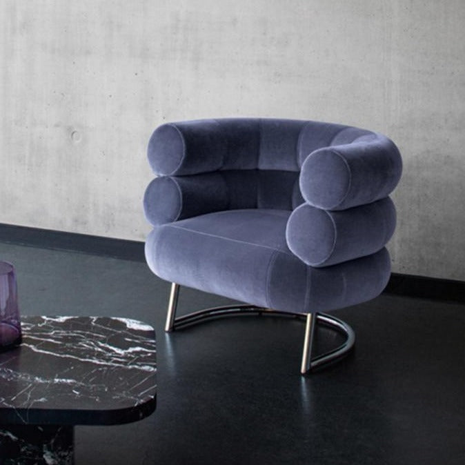 Demure Armchair, Velvet | Modern Armchair | Weilai Concept